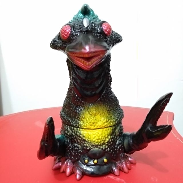 設計師玩具 sofubi 怪獸太郎 elegab ufo飛碟怪 哥吉拉 ttf 參考 | 蝦皮購物