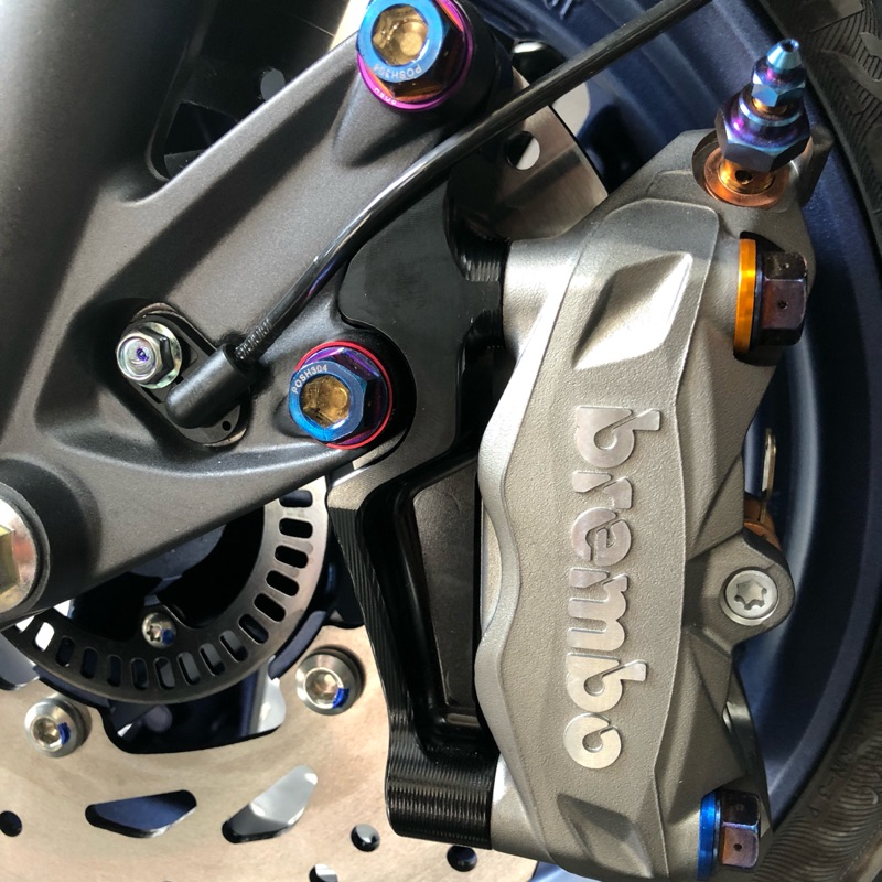 《蘆洲至斌》SMAX ABS 專用 輻射卡座 現貨秒寄 輻射卡鉗 AK550 FORCE SMAX | 蝦皮購物