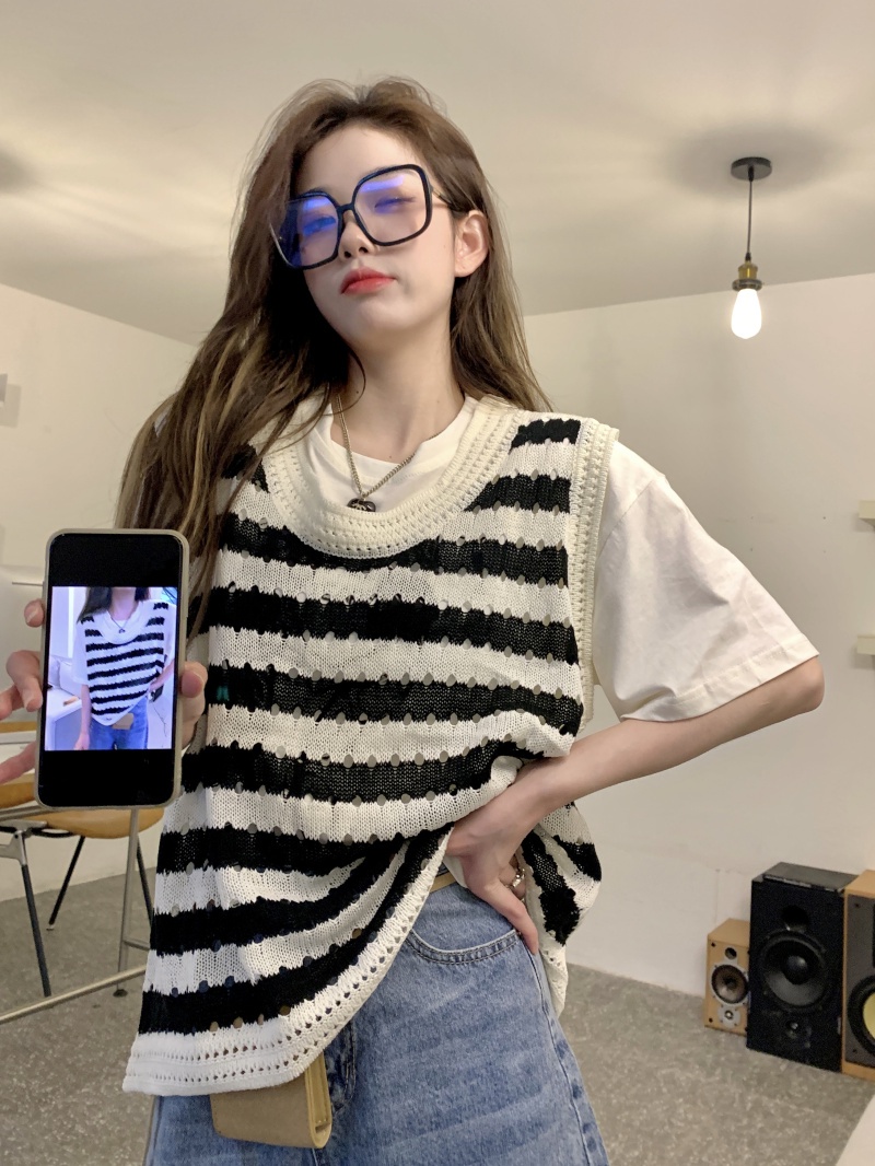 Waroom|售完不補 S57條紋針織鏤空背心/短袖|洞洞背心|外穿辣妹|吊帶背心|針織背心|設計感|馬甲|洞洞|無袖 | 蝦皮購物