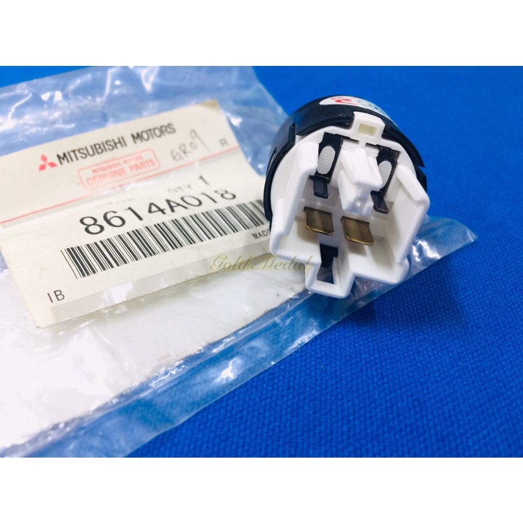 ※豬氏會社※三菱 FORTIS 1.8 2.0 剎車開關 煞車燈開關 4Pin 8614A018 日本 正廠 | 蝦皮購物