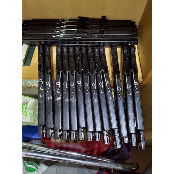 福斯CADDY（C4）第三排滑軌 | 蝦皮購物