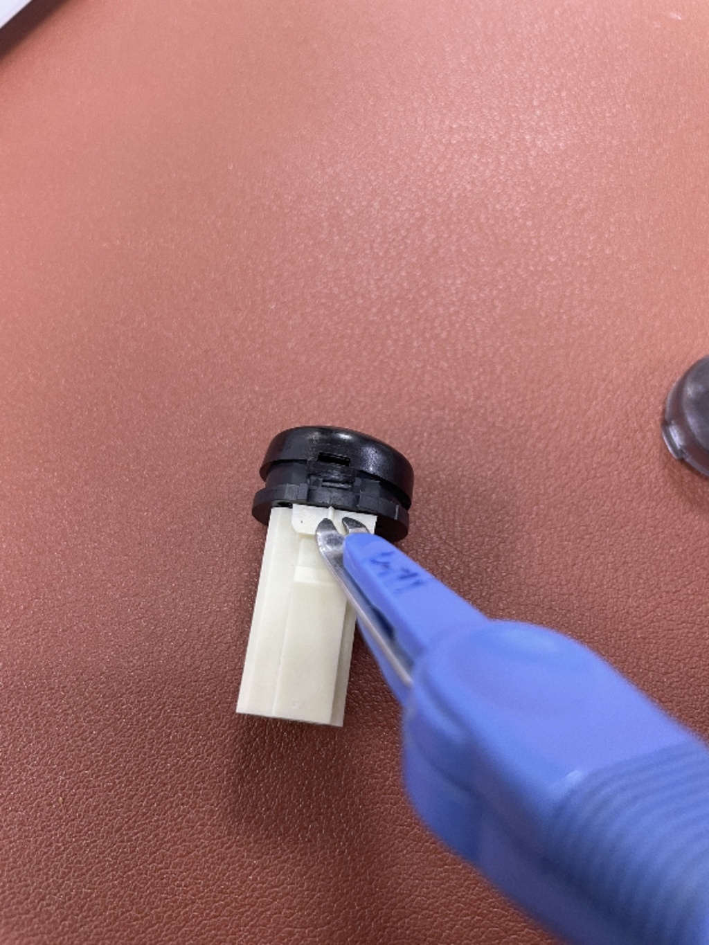 限量1+1 es200/RX/UX/NX/IS自動大燈感光探頭蓋全 | 蝦皮購物