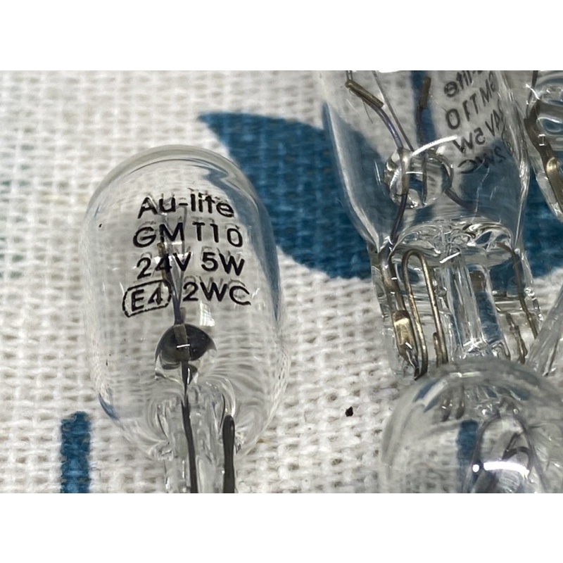 # 24V#AU LITE#T10#5W#中炸彈燈泡台灣製有品牌有ECE認證便宜出清W5W #T10#大卡車連結車遊覽車 | 蝦皮購物