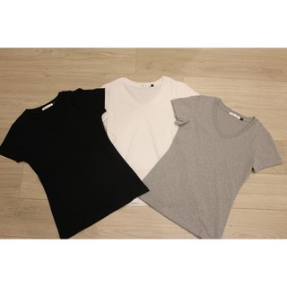 女生 V領素色T恤 Mirandrew - 米蘭著 獨家MIT打版修身 合身短袖 純棉 (黑/白/灰) | 蝦皮購物