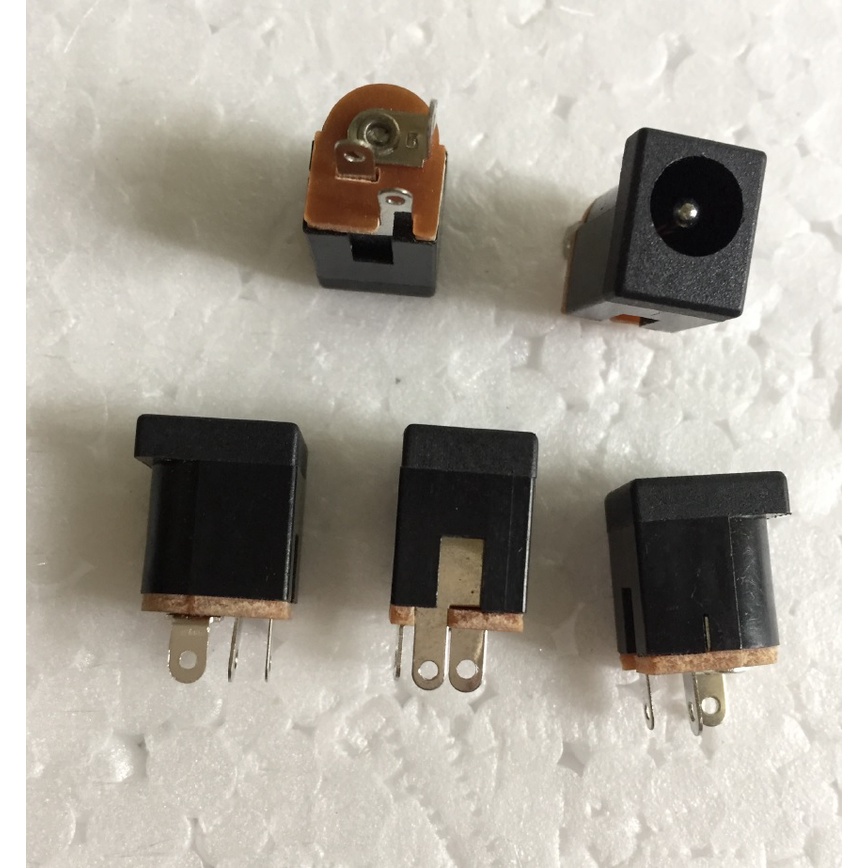 【IF】DC POWER JACK 3PIN 180度 DIP PIN針粗2mm 電源 接頭 插頭 直插式 | 蝦皮購物