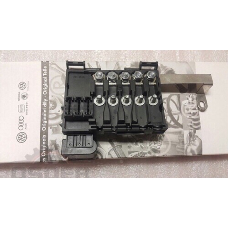 【奧斯德VAG】1J0937617 1J0937617D 福斯 T4 Golf A3 Bora 保險絲盒 保險絲座 副廠 | 蝦皮購物
