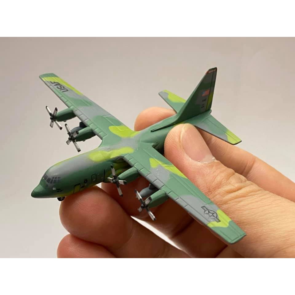 《模王 特惠 請看說明》 Dragon 55789 C-130H C130大力士 運輸機 比例 1/400飛機金屬完成品 | 蝦皮購物