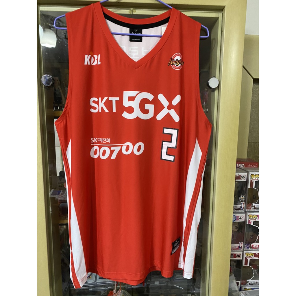 全新KBL SK騎士隊明星前鋒 崔俊龍 최준용 主場紅色球衣 瓊斯盃常客 金善亨隊友 超稀少 | 蝦皮購物