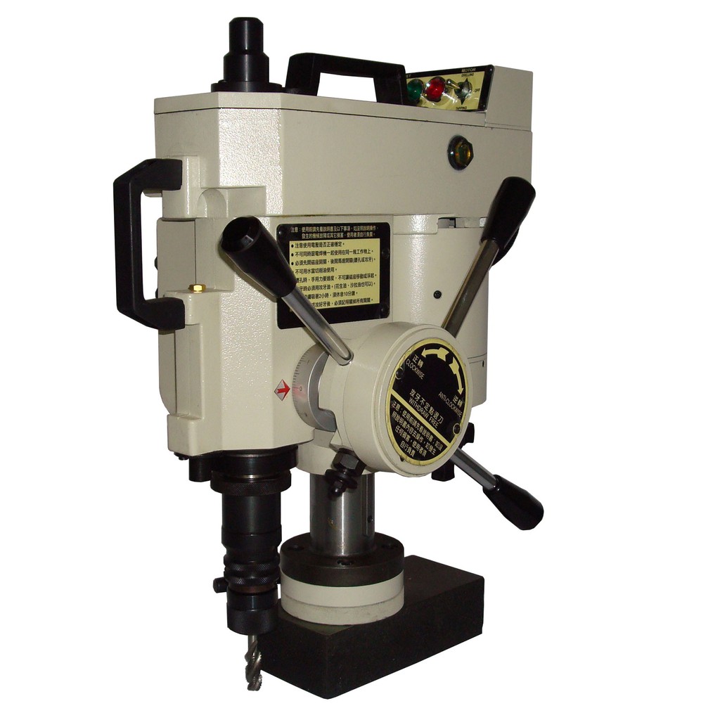 台製 攜帶式磁鐵攻牙機絲攻刀專用機 磁性鑽孔攻牙機 MTM-16 (含稅) 可用YAMAWA螺旋絲攻 先端絲攻 直柄鑽頭 | 蝦皮購物