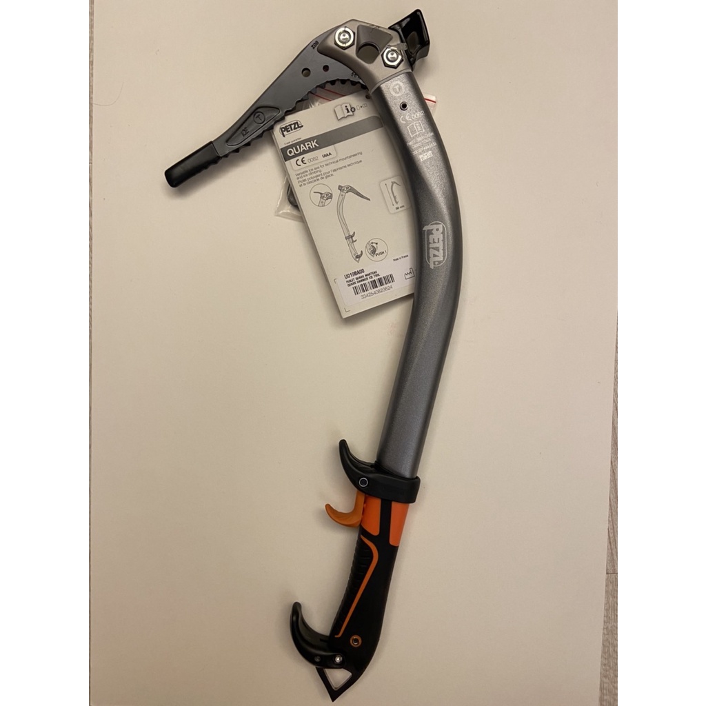 【隔壁山友】現貨 Petzl QuarK 冰斧 雪訓 冰攀 技術冰斧 alpain | 蝦皮購物