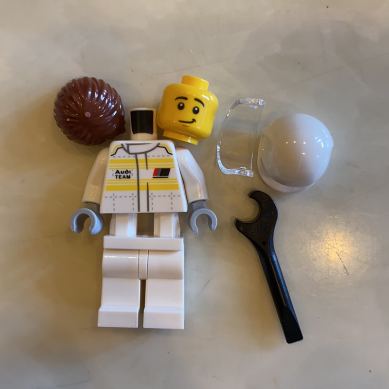 Lego 76897 1985 Audi sport 奧迪駕駛拆售 雙表情 全新未組 附圖中所有配件 | 蝦皮購物