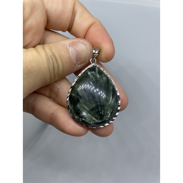 D5887天然礦石/綠龍晶 會有閃銀澤光 墜飾 墜子 | 蝦皮購物
