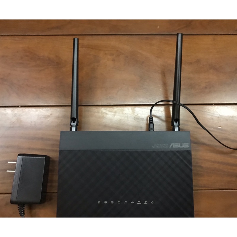 Asus RT Ac51U (二手，使用不到半年，保固內，無盒子） | 蝦皮購物