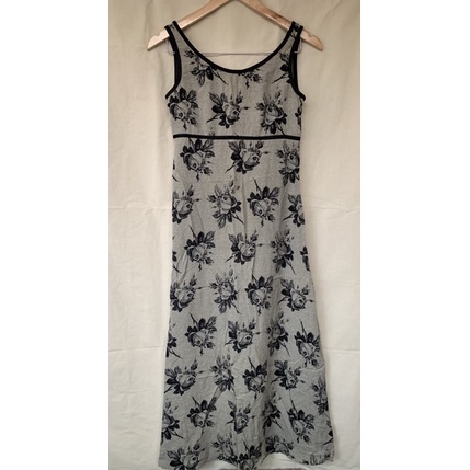 [全新出清] 香港Jeselle絲質 連身 印花 長洋裝 | 蝦皮購物