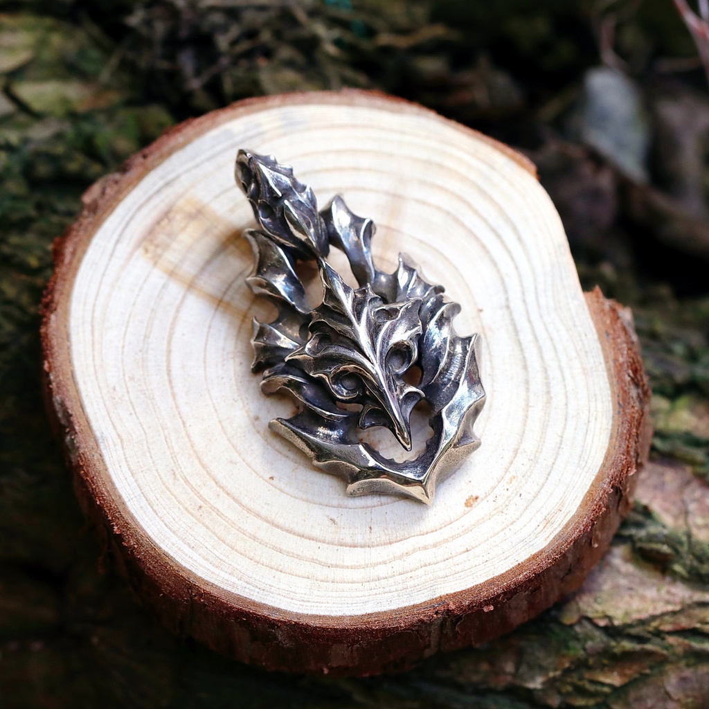 【Silver Monsters】前衛宗師日本 Glam Scale 機甲王"DT-005" 深海化石三葉蟲焰徽墜 | 蝦皮購物