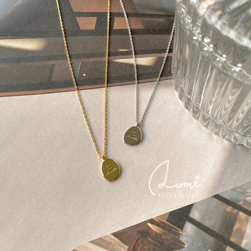 [ALUMI] 字牌銀鍊｜S925純銀 鍍18K金 不規則水滴狀字牌 鎖骨鍊 短項鍊 飾品 純銀項鍊 | 蝦皮購物