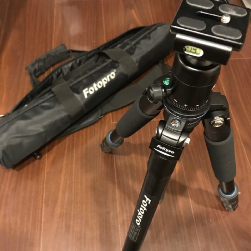 《出清》Fotopro PGA-584 + FPH-52Q專業單眼三腳架、雲台 | 蝦皮購物