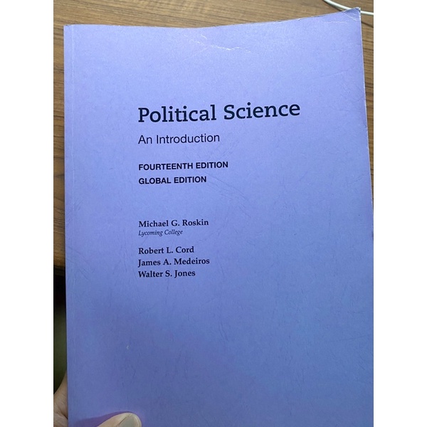 Political Science an introduction 影印版 二手書 | 蝦皮購物