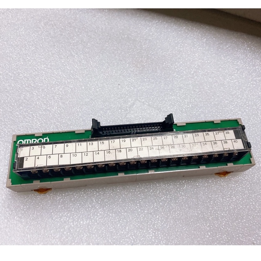 Omron XW2B-40G5 Terminal Block Interface Module | 蝦皮購物
