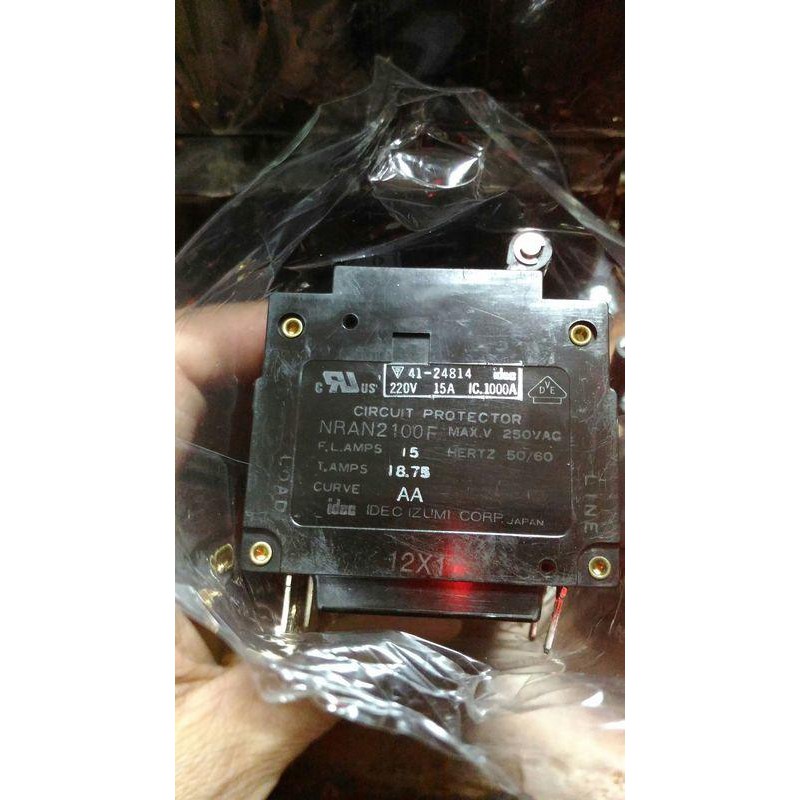 IDEC 斷路器 NRAN2100F 迴路保護器 2P 1A 5A 15A 微型斷路器 (插式) | 蝦皮購物