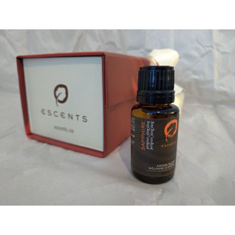 [現貨]伊聖詩 Escents沙菲爾Sapphire (橙葉+依蘭依蘭）複方精油15ml | 蝦皮購物