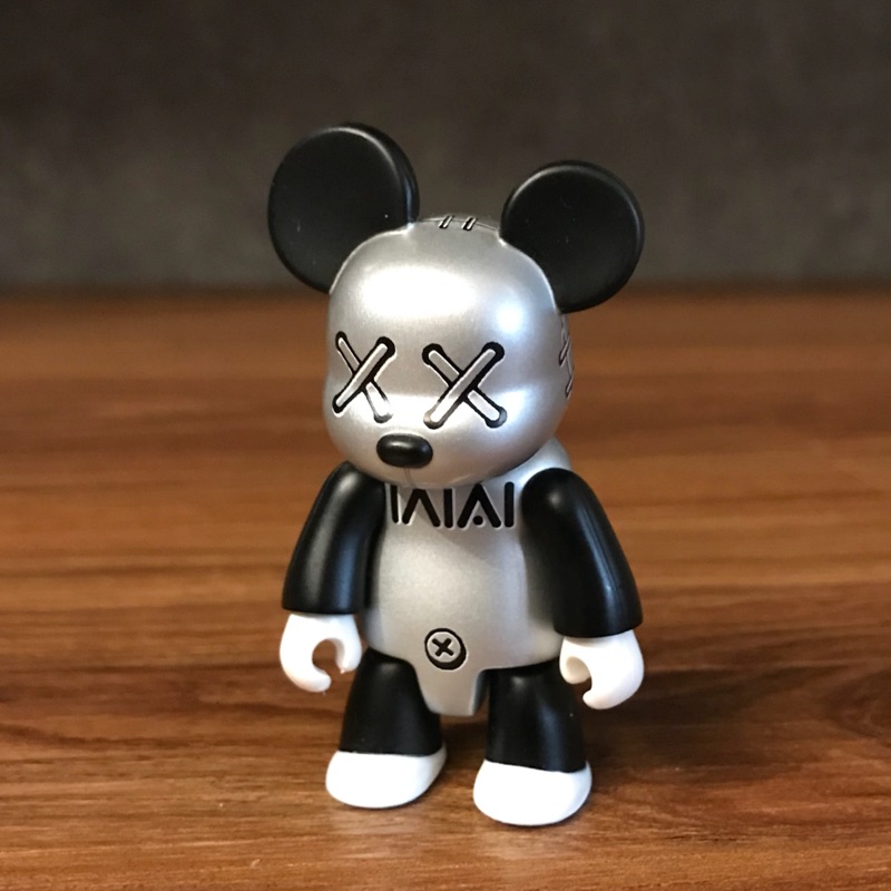 《挖寶庫》 QEE TOY2R HONG KONG ARTISTS SERIES 1 公仔 | 蝦皮購物