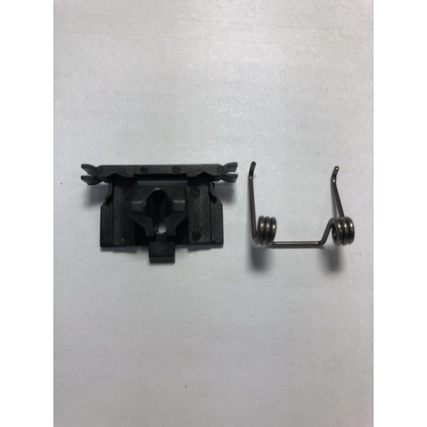 華爾零件Wahl Cam Follower Tension Spring 專用刀頭承接處 彈簧 另有原廠零件電池可私 | 蝦皮購物