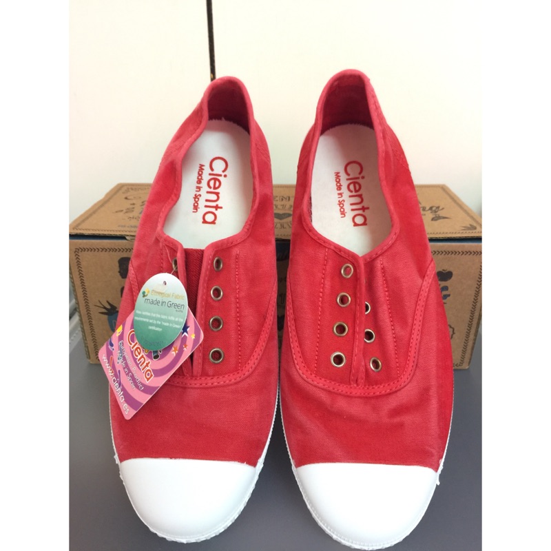 全新cienta洗舊紅40號(24.8cm) | 蝦皮購物