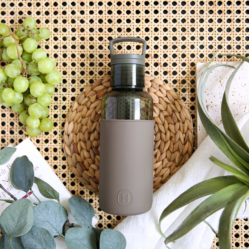 【2件9折】美國 HYDY 輕靚系列 透明水瓶 590ml 森綠瓶 (荒野) 附泡茶器 冷水瓶 運動水瓶 | 蝦皮購物