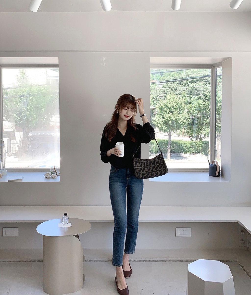 Waroom|斷貨售完不補 四季可穿高質感西裝領防皺襯衫|女裝|正式|OL|雪紡襯衫|溫柔風|長袖襯衫|素面 5505 | 蝦皮購物