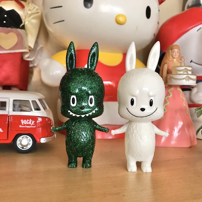 Labubu 兩款合售 POPMART 限量正品 | 蝦皮購物