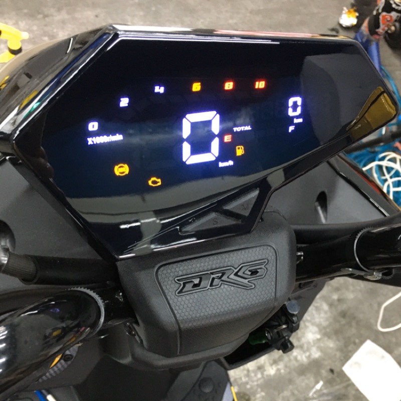 『DIY膜人』SYM DRG 儀表 保護犀牛皮 透明版-專業開版 | 蝦皮購物