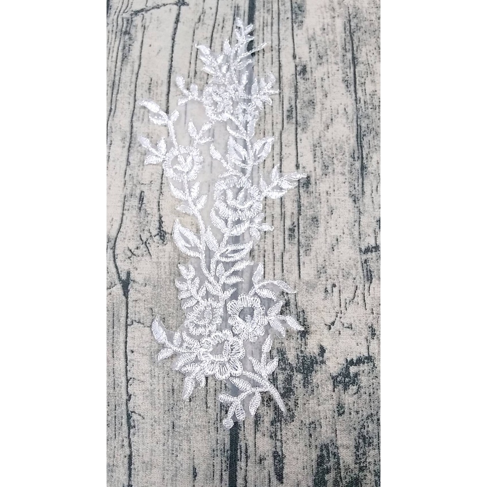 AC56 .1 花貼。13×30 cm。$25，有1份，現貨 | 蝦皮購物