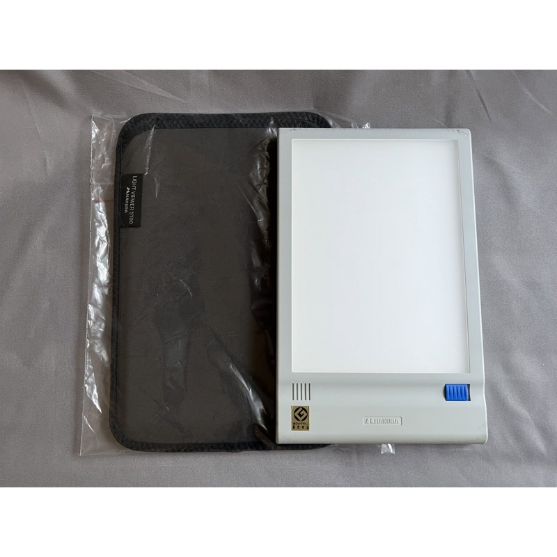 [日本製]HAKUBA 5700 幻燈片 燈箱 輕薄燈箱 底片看片箱 | 蝦皮購物