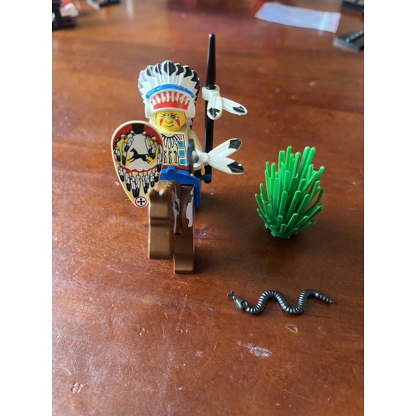 LEGO 樂高 印地安人 酋長 6709 二手 | 蝦皮購物