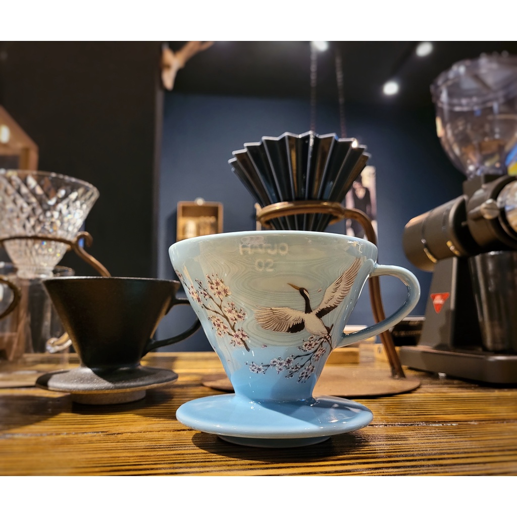 【多塔咖啡】日本製 HARIO 台灣限定版 仙鶴濾杯 2-4人份 三色 錐型濾杯 V60濾杯 02濾杯 Hario濾杯 | 蝦皮購物