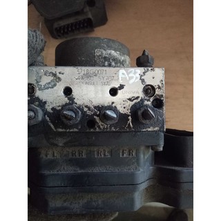 Nissan A33 A34 原廠 ABS 電腦總成 | 蝦皮購物