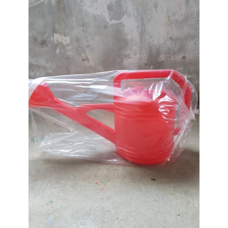 【瘋狂園藝】蓮蓬頭灑水壺 (容量規格：1.5L、2.5L、5L 、7L、10L) | 蝦皮購物