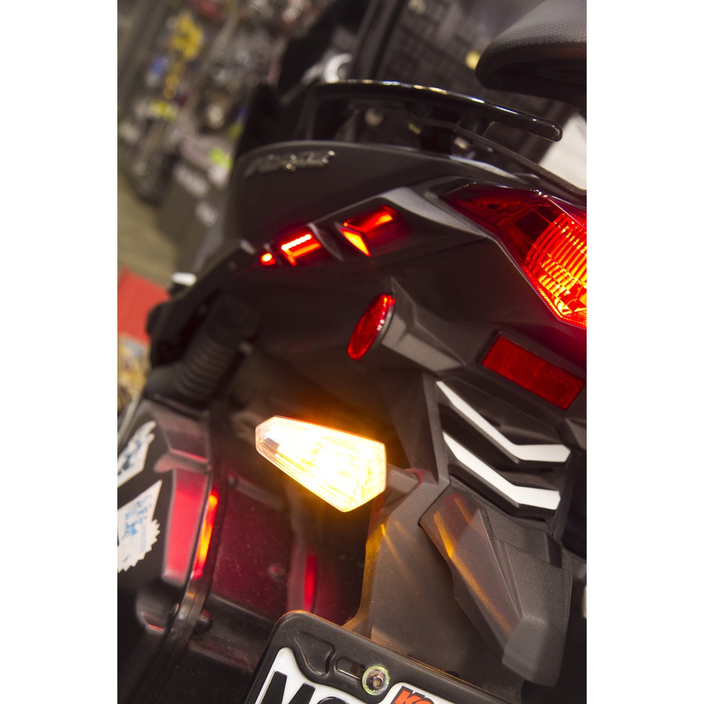 特價 鯊客 [CTH]FORCE 方向燈 空力套件 後寬體 下側裙 日行燈 免鑽孔 直上 SHARK 紅/橘/冰藍 | 蝦皮購物