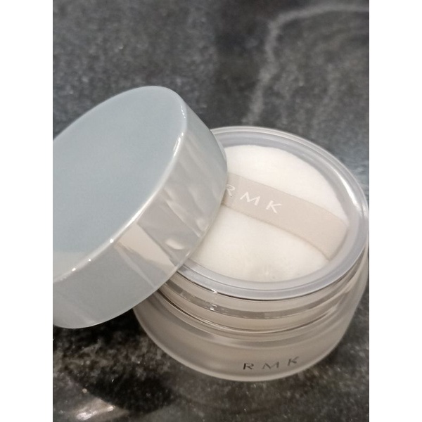 專櫃正品小樣 Rmk 透光空气感蜜粉3g 很可愛 攜帶方便 有粉撲 02# 現貨特價 | 蝦皮購物