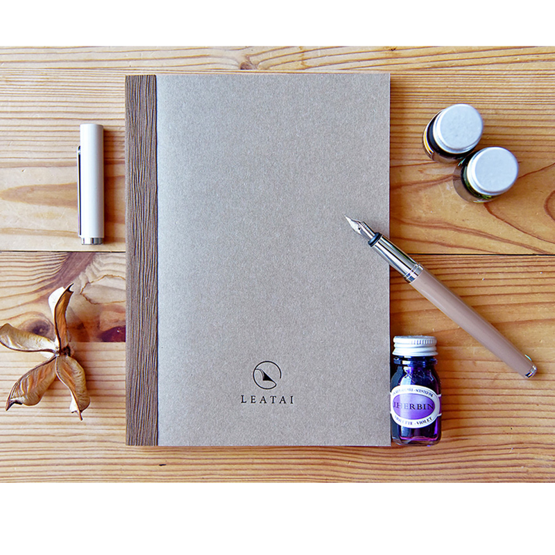 【磊泰Leatai】詩篇‧蒹葭蒼蒼／經典空白筆記本／介紙1.0(鋼筆適用紙) TAAZE讀冊生活網路書店 | 蝦皮購物