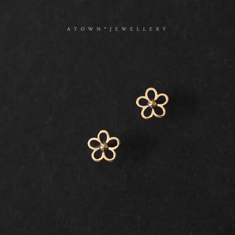 ATOWN 輕珠寶 純9K金 金邊鏤空小花 純9K金耳環 | 蝦皮購物