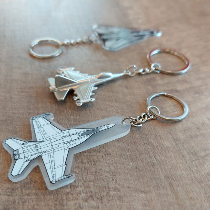 F/A-18 鑰匙圈 壓克力 鑰匙扣 捍衛戰士 獨行俠 top gun fa18 周邊 F16 f18 吊飾 F14 | 蝦皮購物