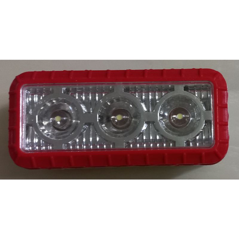 USEFUL 3+1 LED 照明燈 | 蝦皮購物