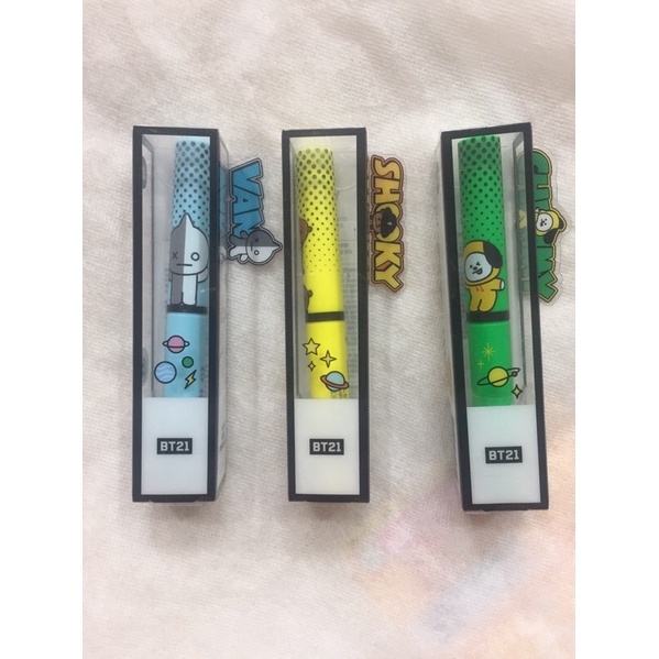 降價 已過效期 全新現貨 BT21_VT ART 遮瑕筆 01亮膚 03小麥膚色/立體修容筆 | 蝦皮購物