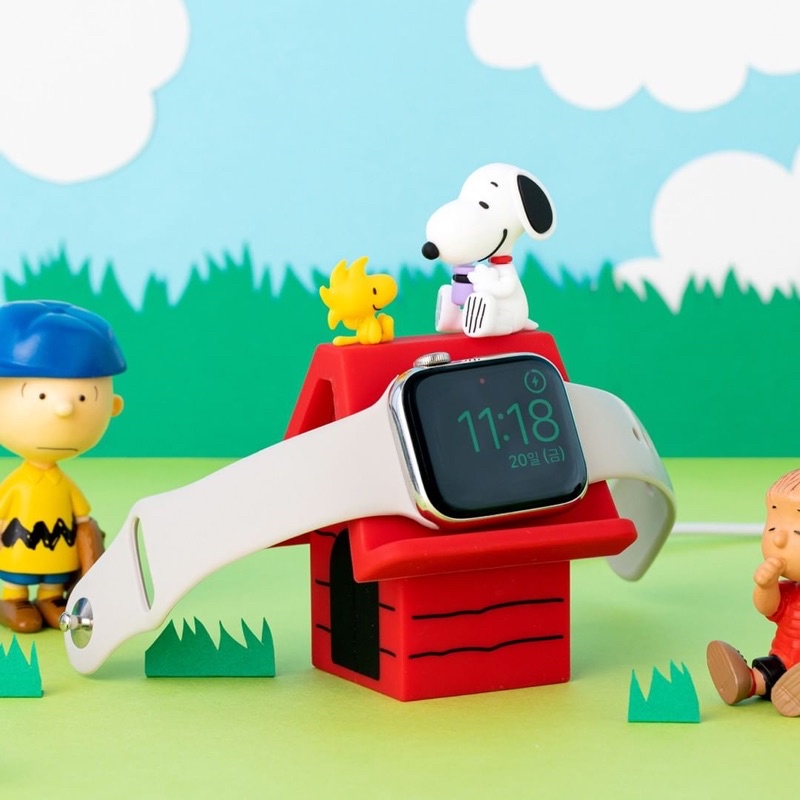 【預購】韓國 ROYCHE SNOOPY 史努比 apple watch蘋果手錶 無線充電座 | 蝦皮購物
