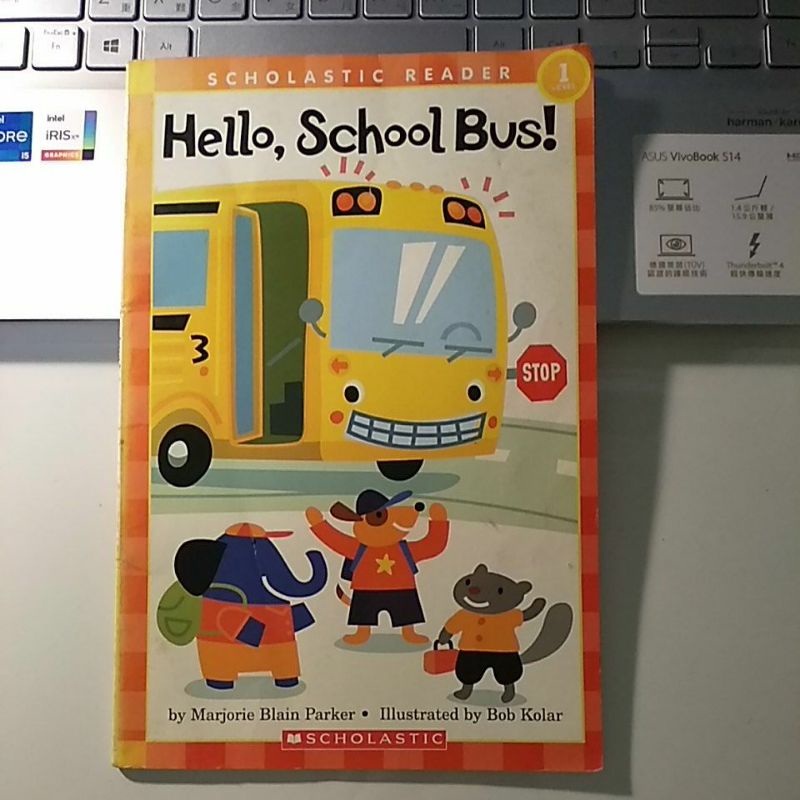 Hello, School Bus! | 蝦皮購物