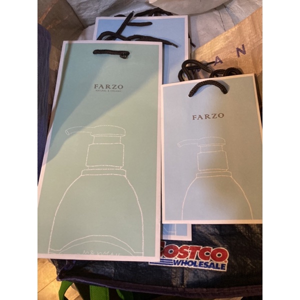 花柔自然萃 洗髮精專用紙袋 FARZO洗髮精 依蘭 青寧艾草 玫瑰 米糠 茶樹 咖啡因 購物袋 包裝袋 紙袋 | 蝦皮購物