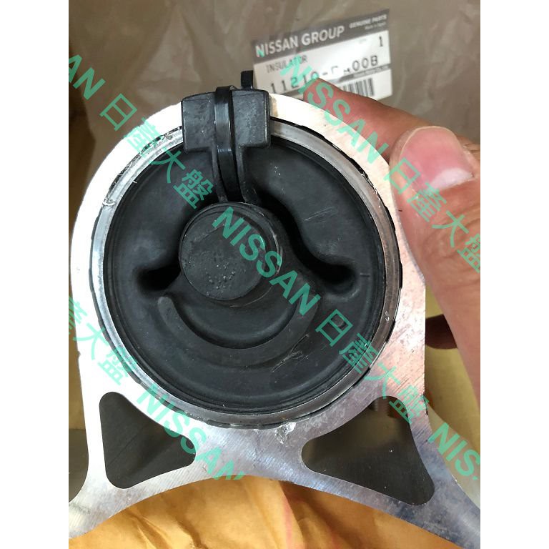 V42 日產大盤 NISSAN 原廠 QUEST V42 引擎腳 11210 | 蝦皮購物