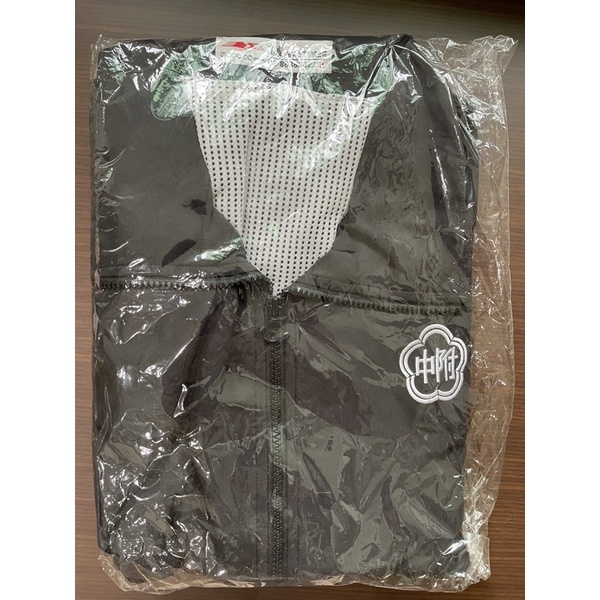 師大附中HSNU夾克外套：全新、復古舊款（3XL) | 蝦皮購物